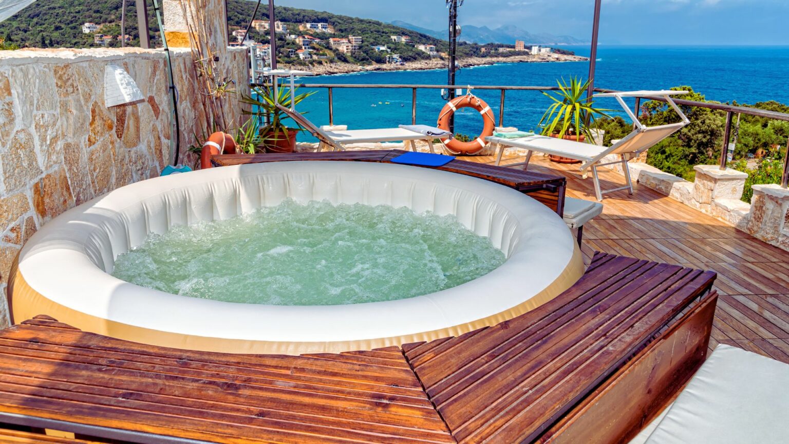 Protect Your Inflatable Hot Tub from Dogs in 2024: Essential Tips ...