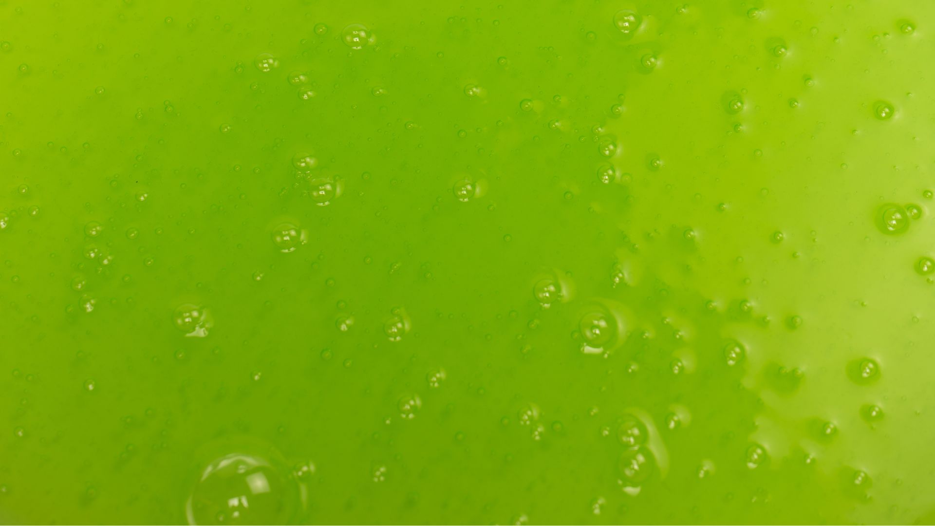 How To Remove Mold From Inflatable Hot Tubs: A Comprehensive Guide ...